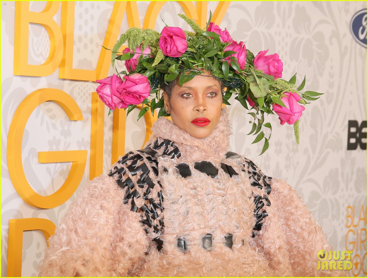 Angela Bassett, Ciara, Erykah Badu & More Celebrate Each Other at Black ...