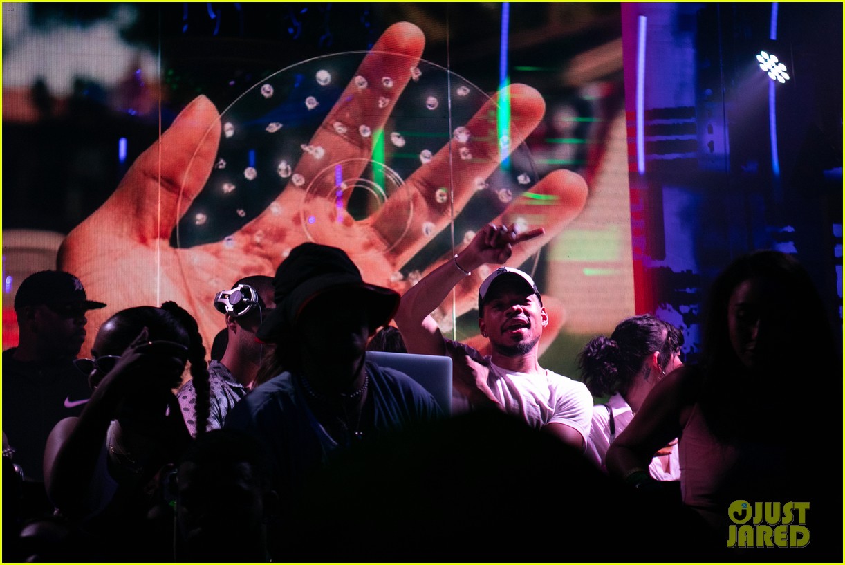 Chance the Rapper Performs New Music at TAO Chicago!: Photo 4330893 ...