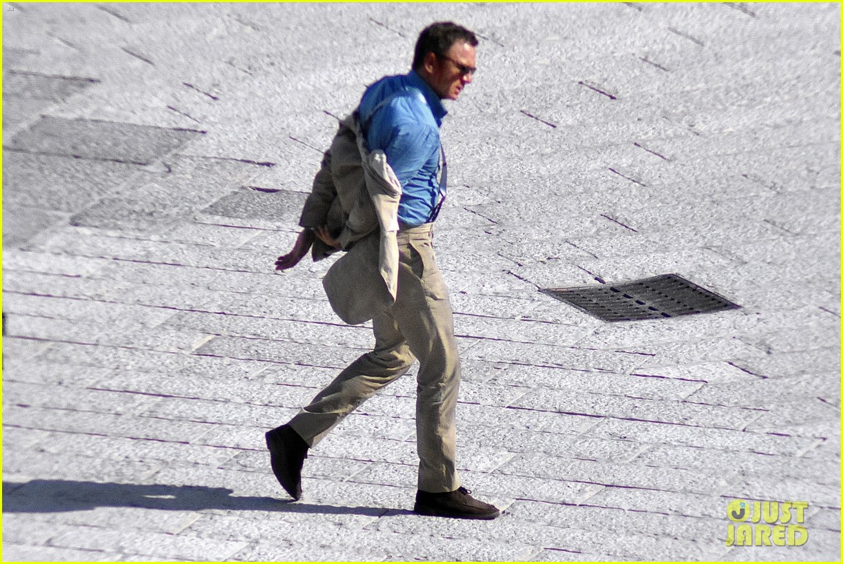 Daniel Craig Films More Action-Packed Scenes for Bond Movie!: Photo ...