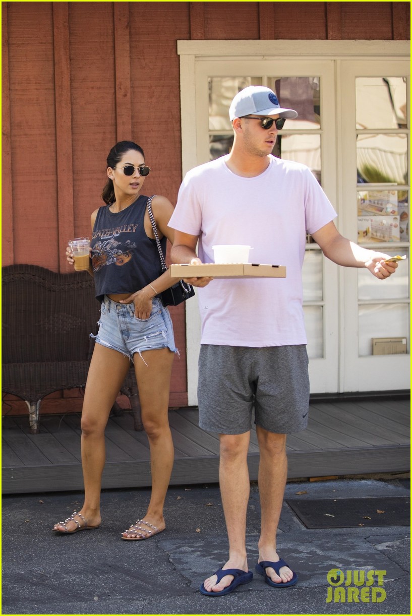Quarterback Jared Goff & Girlfriend Christen Harper Enjoy a Lunch Date ...