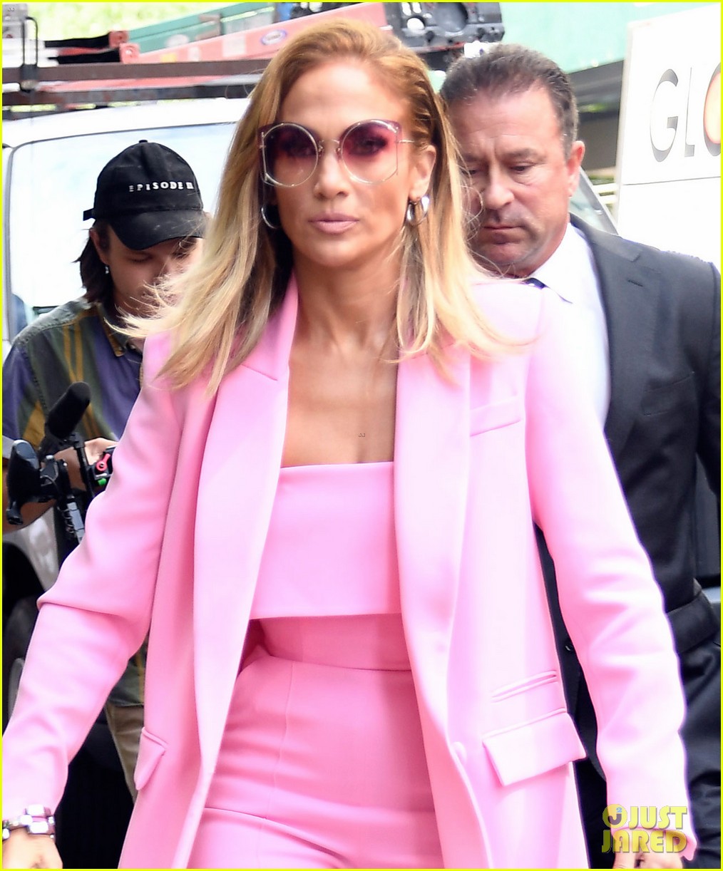 Jennifer Lopez Is Getting Serious Oscar Buzz for 'Hustlers': Photo ...