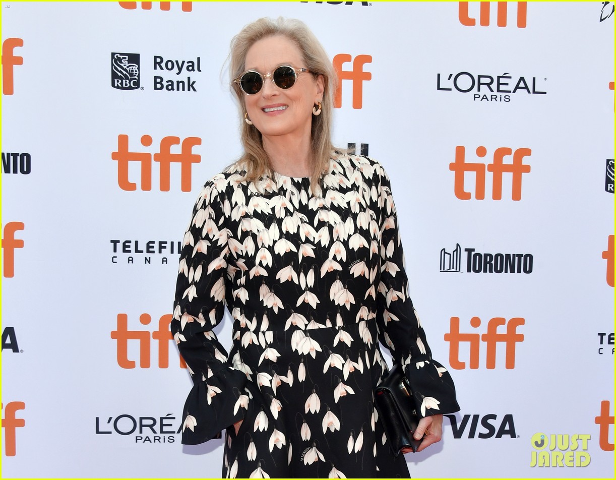 Meryl Streep Premieres 'The Laundromat' During TIFF 2019!: Photo ...
