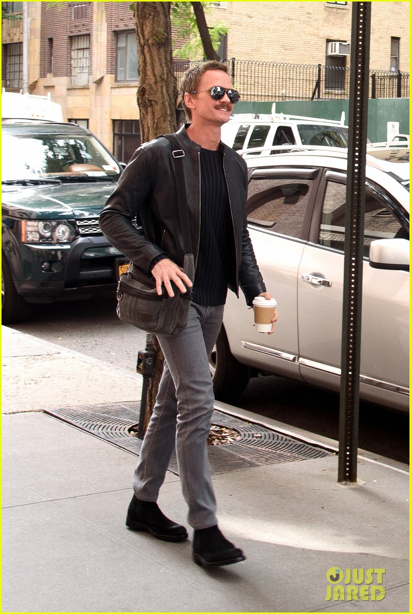 Neil Patrick Harris Highlights the Importance of Giving Back During ...