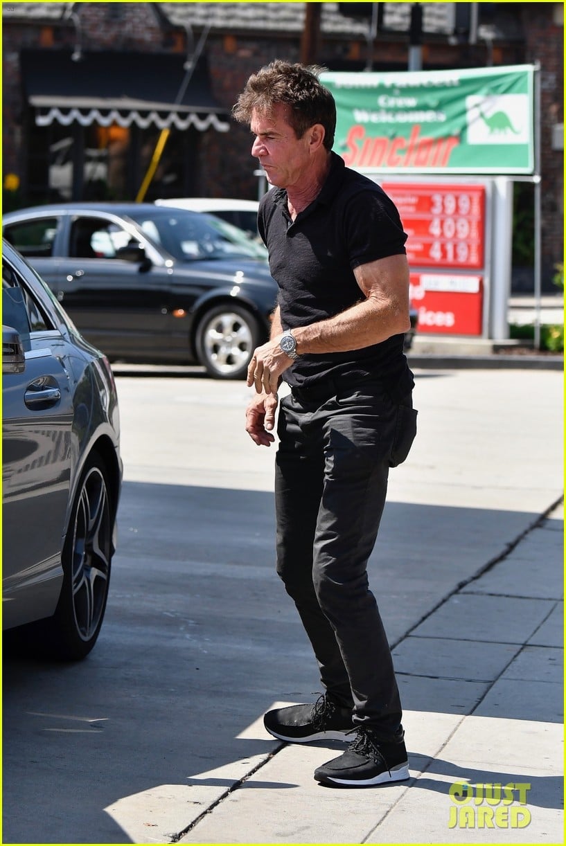 Dennis Quaid Is Still Looking Ripped at 65!: Photo 4355570 | Dennis ...