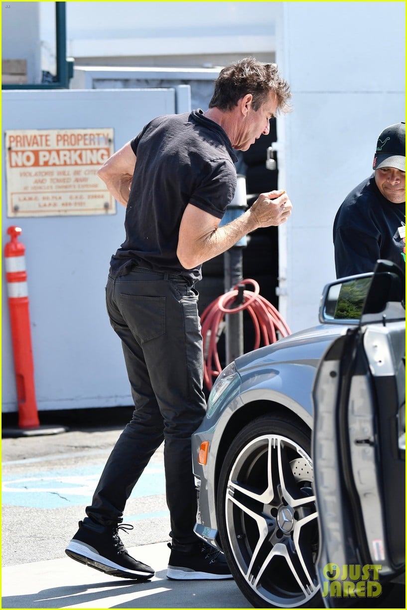 Dennis Quaid Is Still Looking Ripped at 65!: Photo 4355598 | Dennis ...