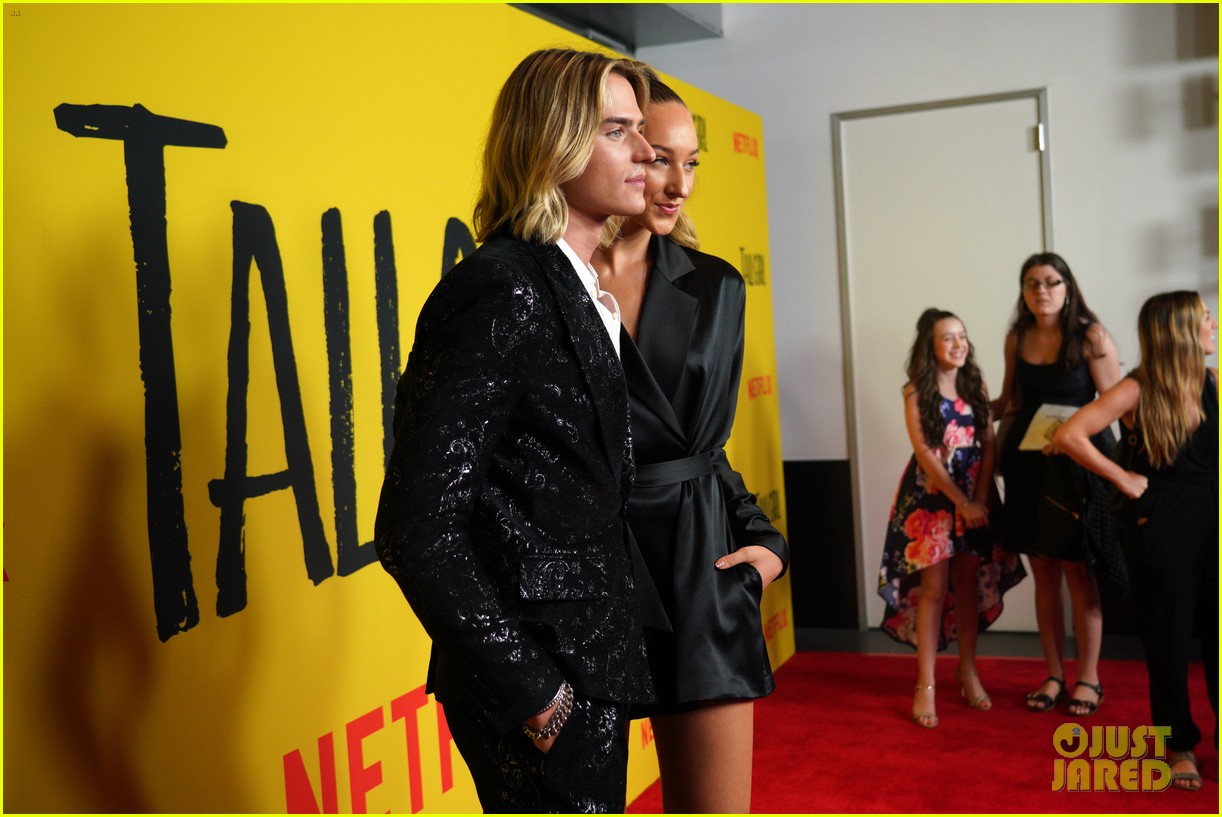 Kristen Carpenter Height