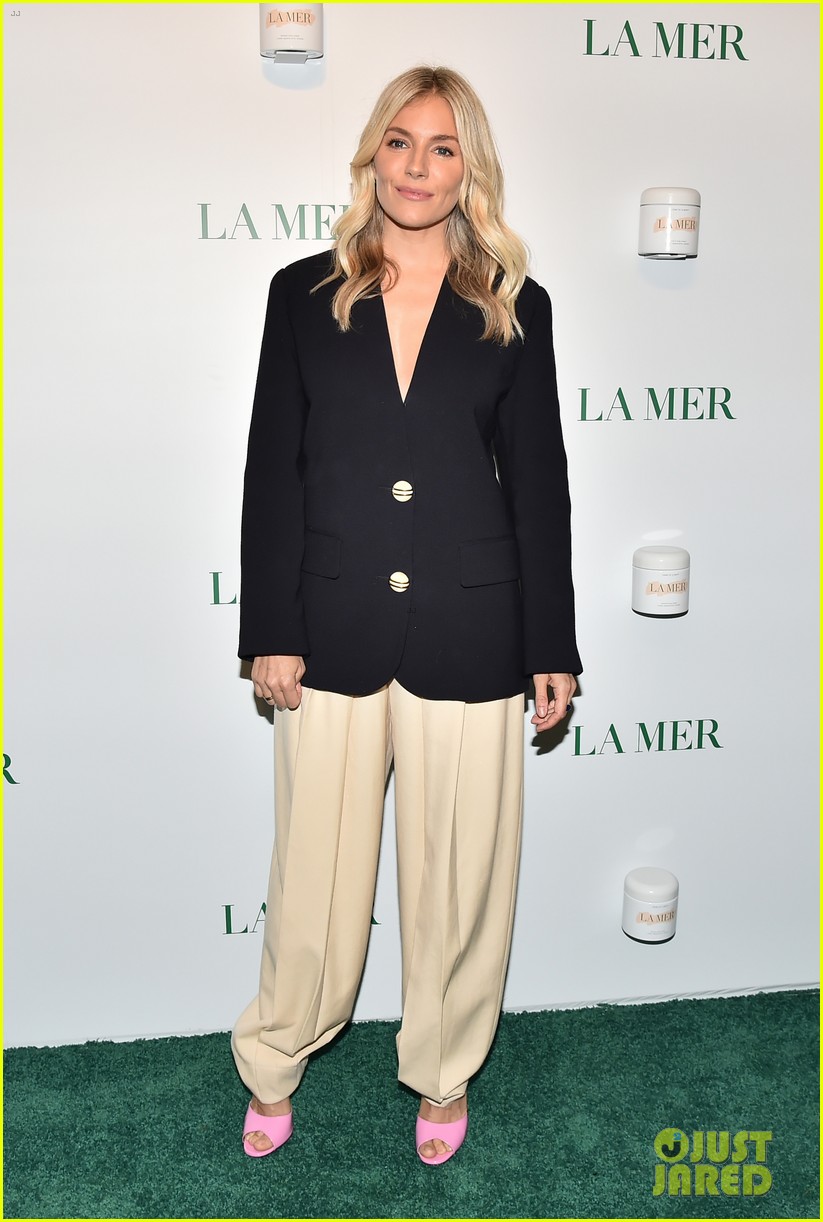 Dianna Agron & Sienna Miller Arrive in Style for La Mer Event: Photo ...