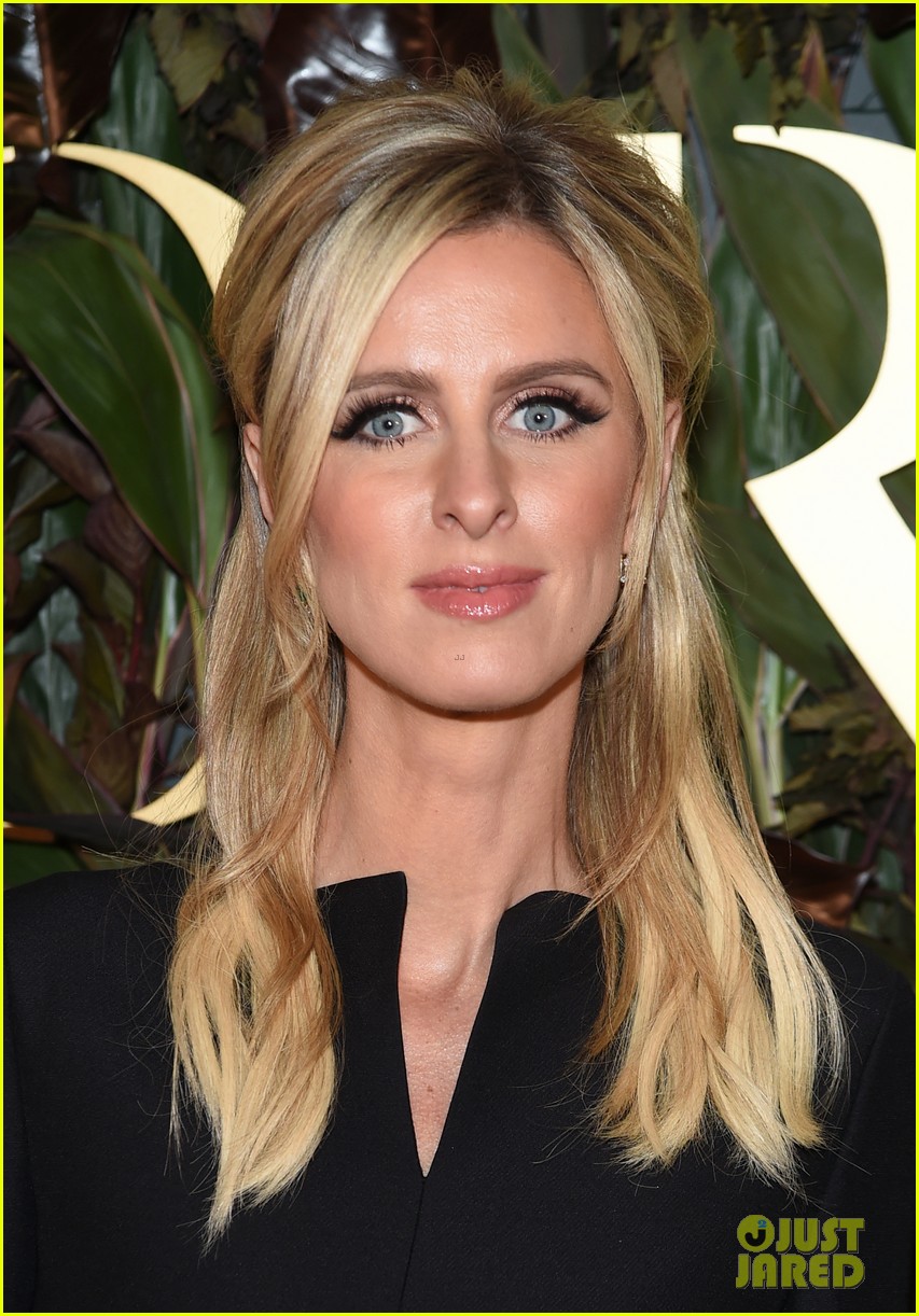 Drew Barrymore Celebrates Her Friend Stella McCartney at WWD Honors ...