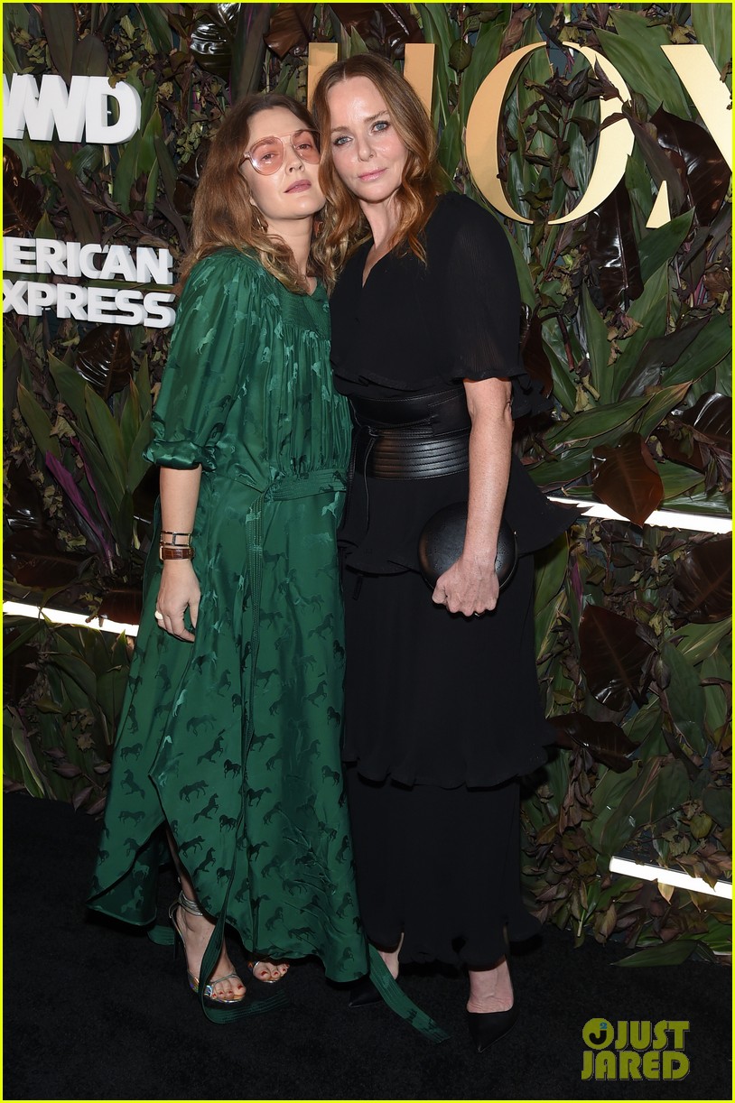 Drew Barrymore Celebrates Her Friend Stella McCartney at WWD Honors ...