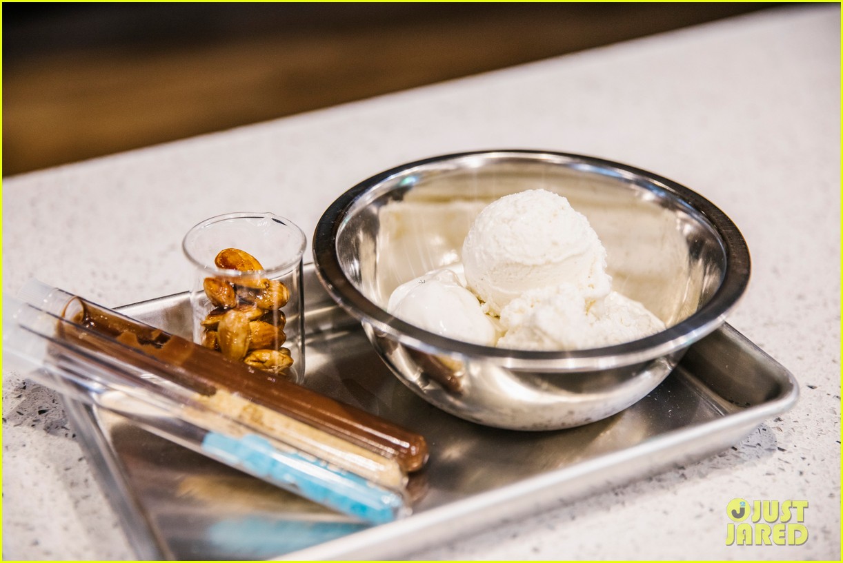 Take a Look Inside the 'Breaking Bad' Pop-Up Restaurant in L.A.: Photo ...