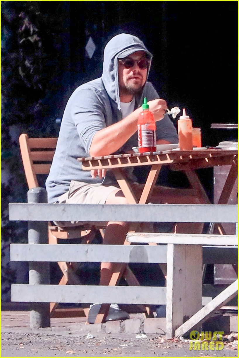 Leonardo DiCaprio Enjoys Solo Lunch Before Meeting Up with Girlfriend ...