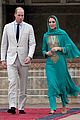 Kate Middleton Visits a Mosque in Pakistan in Traditional Attire with ...