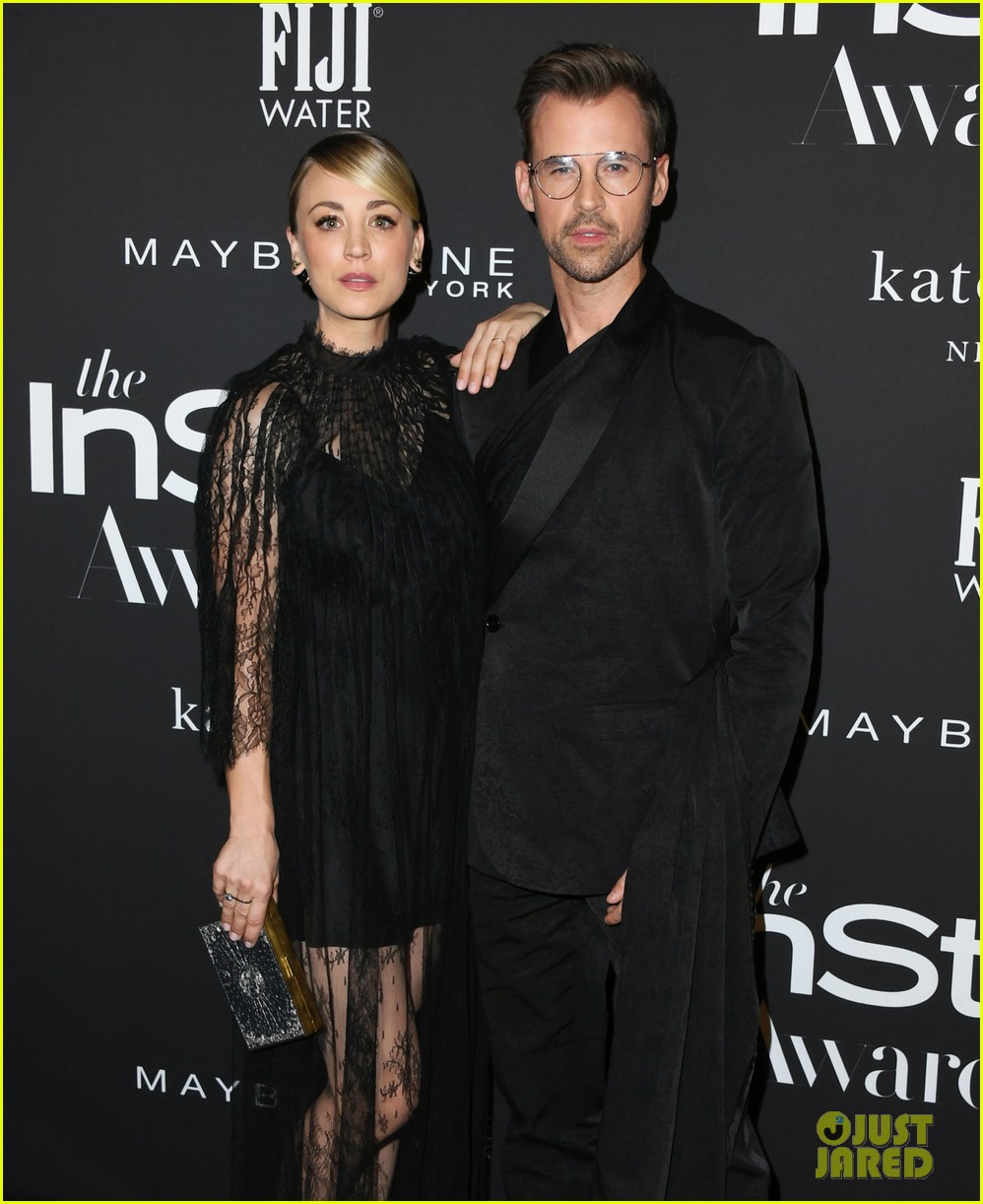 Ellen Pompeo, Olivia Munn, & Kaley Cuoco Rock the Black Carpet at ...