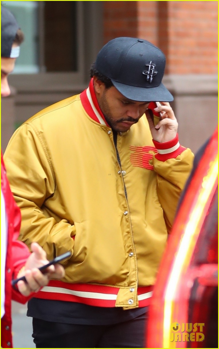 The Weeknd Tries to Keep a Low Profile During Day Out in NYC: Photo ...