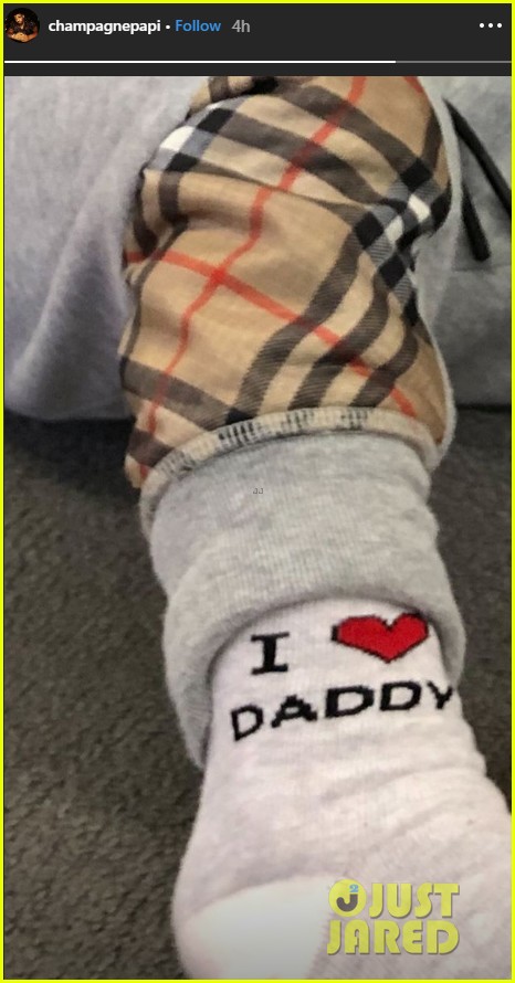 Drake Shares Rare Photo of His Son Adonis & His Adorable Outfit: Photo ...
