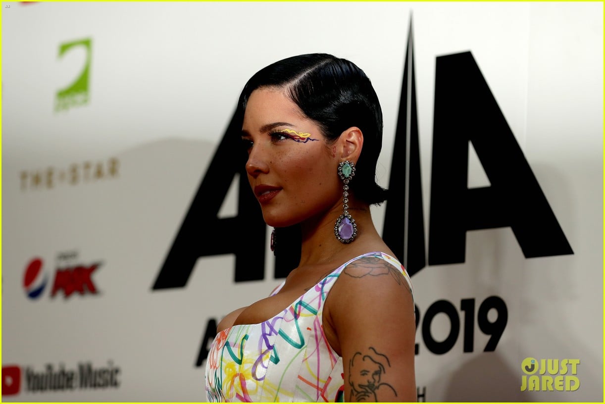 Halsey Wears a Hand-Painted Dress & Helps a Designer Make History at ...