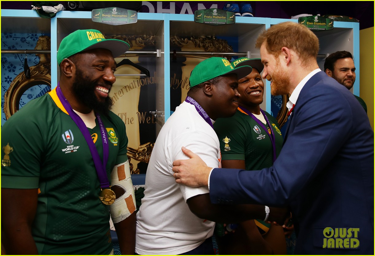 Prince Harry Visits the Players at Rugby World Cup in Japan!: Photo ...