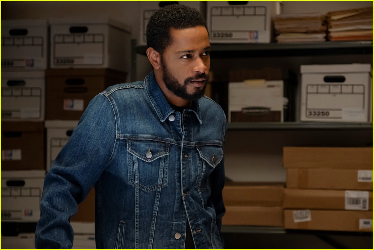 Issa Rae & Lakeith Stanfield Fall In Love In 'The Photograph' Trailer ...