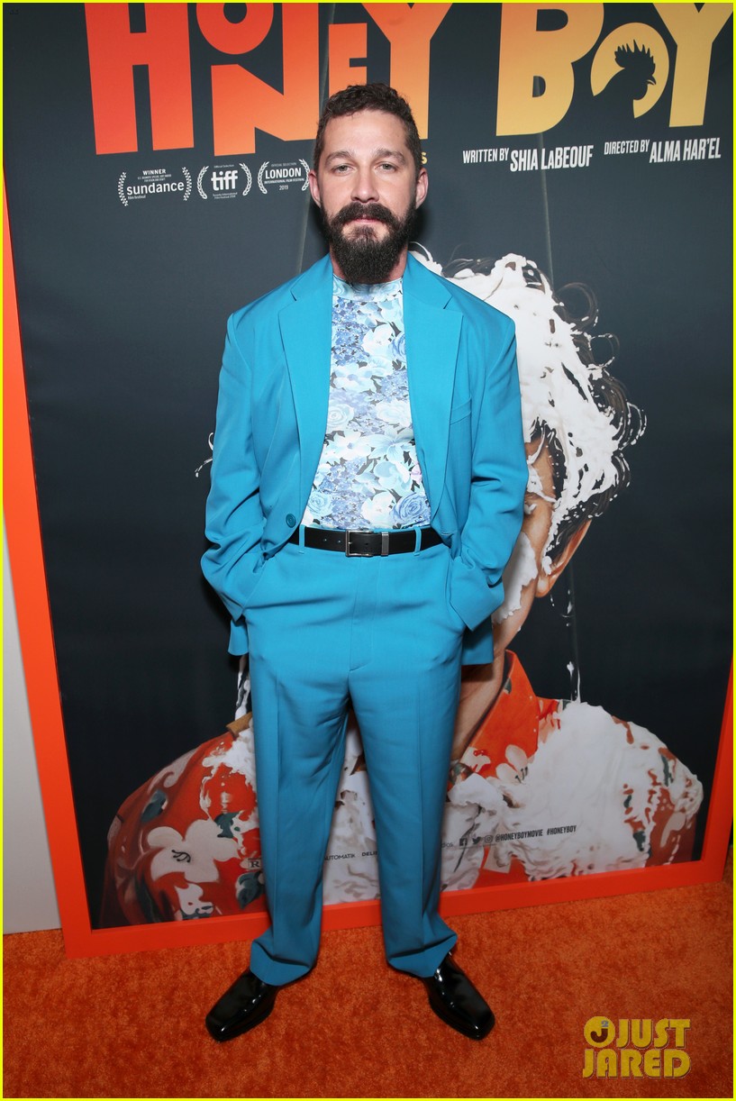 Shia LaBeouf Wears an Over-Sized Blue Suit at 'Honey Boy' Premiere with Noah Jupe: Photo 4382972 ...