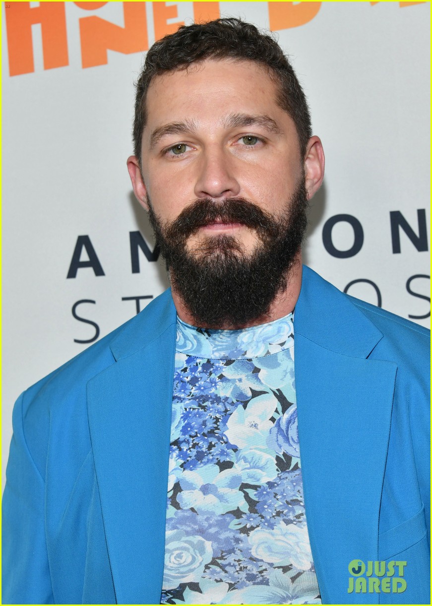 Shia LaBeouf Wears an Over-Sized Blue Suit at 'Honey Boy' Premiere with Noah Jupe: Photo 4382975 ...