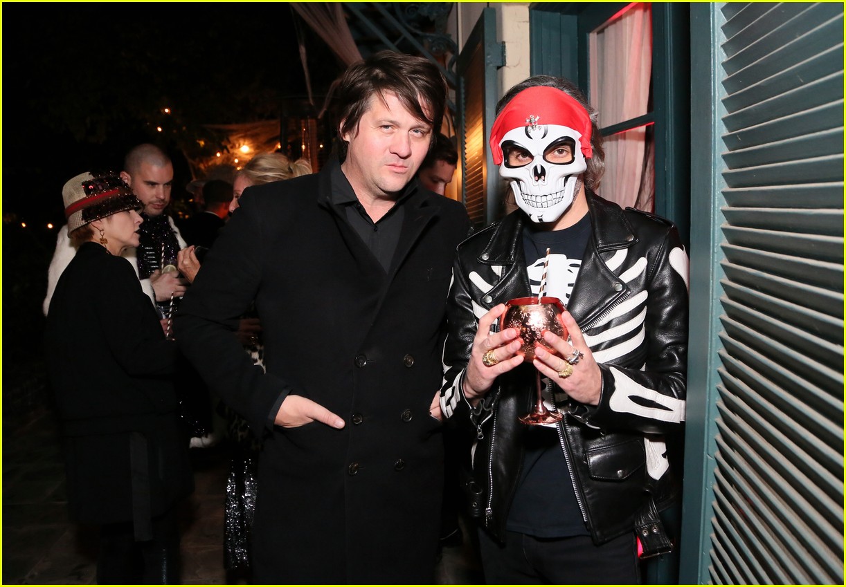 Olivia Munn & Boyfriend Tucker Roberts Attend Bea Akerlund & Miranda ...