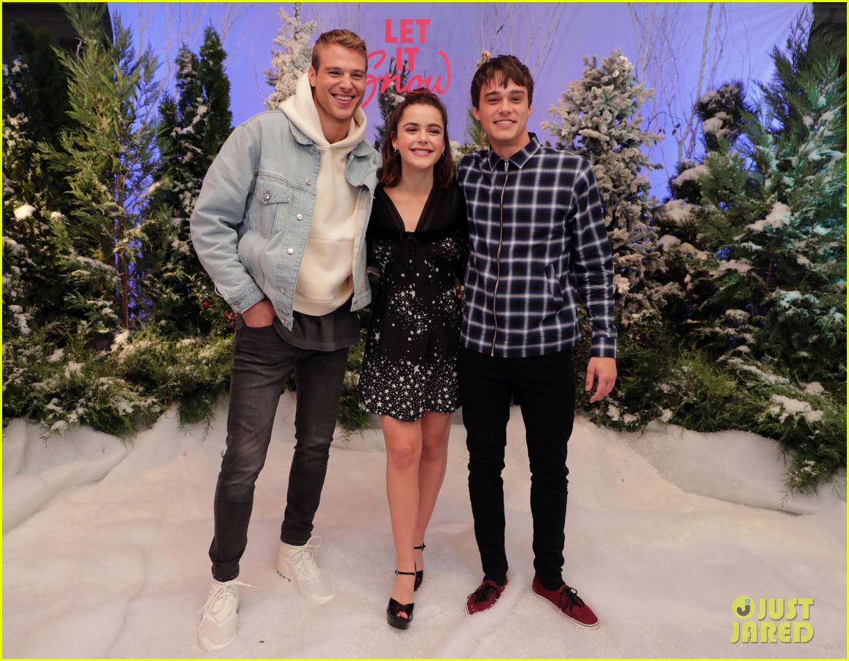 Kiernan Shipka & Isabela Merced Step Out For 'Let It Snow' Photo Call ...