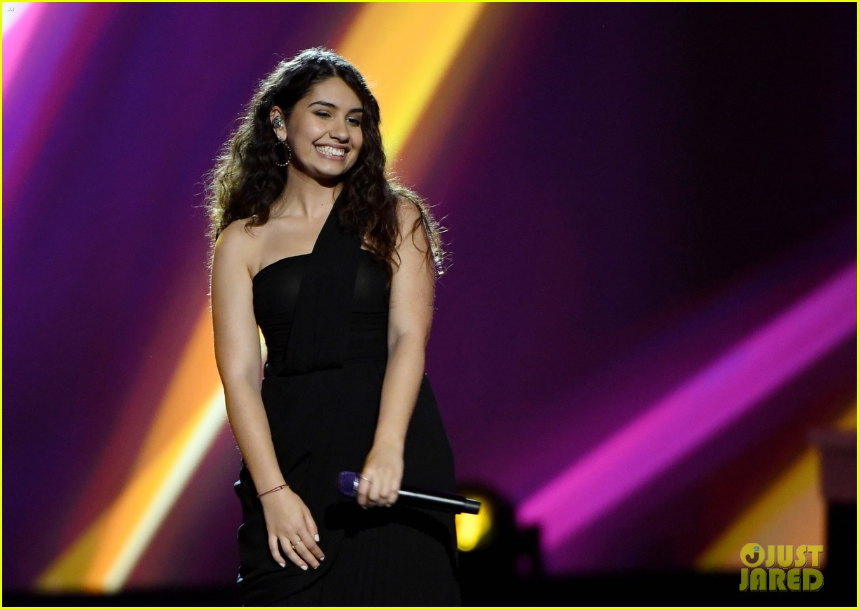 Alessia Cara & Sofia Carson Stun at Latin Recording Academy's 2019 ...