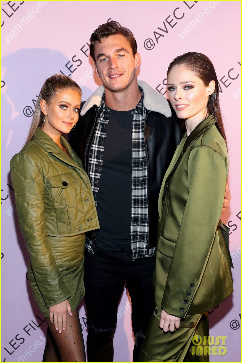 Tyler Cameron Has A Night 'Out With The Girls' At Avec Les Filles ...