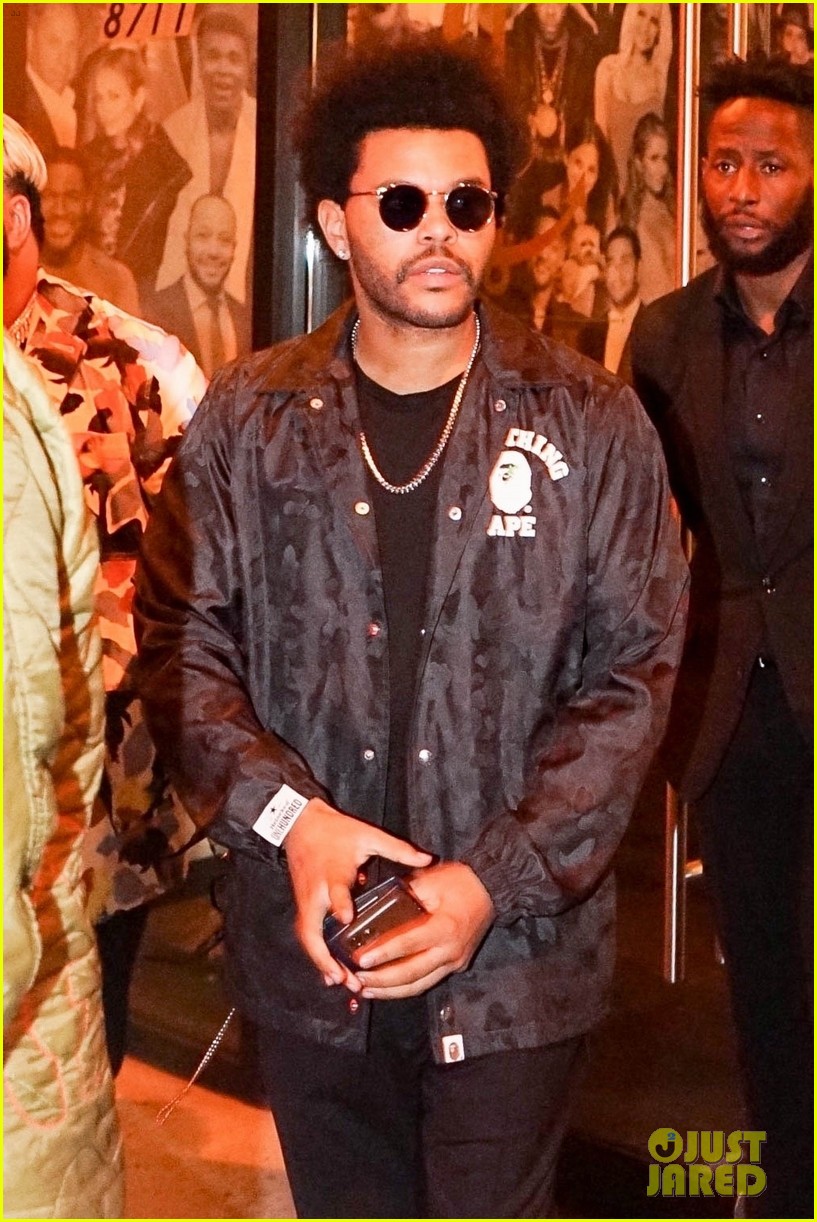 The Weeknd Steps Out in L.A. Ahead Of New Music Release!: Photo 4394177 ...