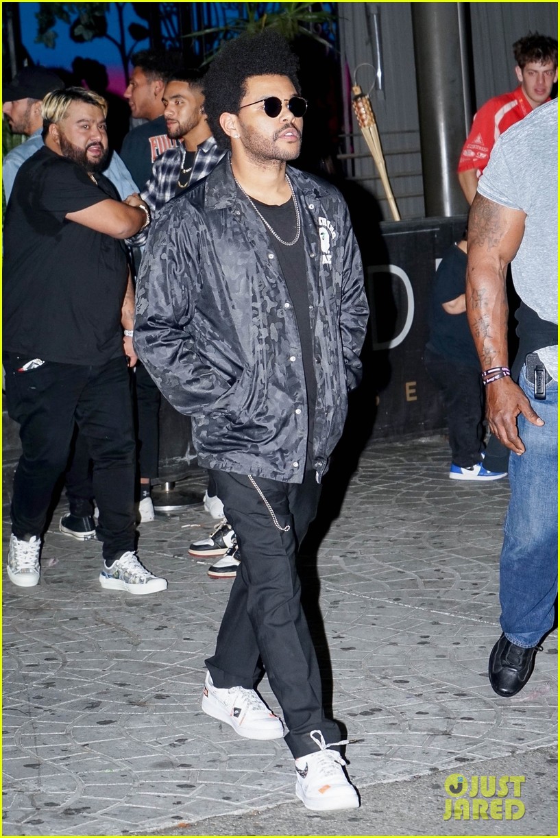 The Weeknd Steps Out in L.A. Ahead Of New Music Release!: Photo 4394179 ...