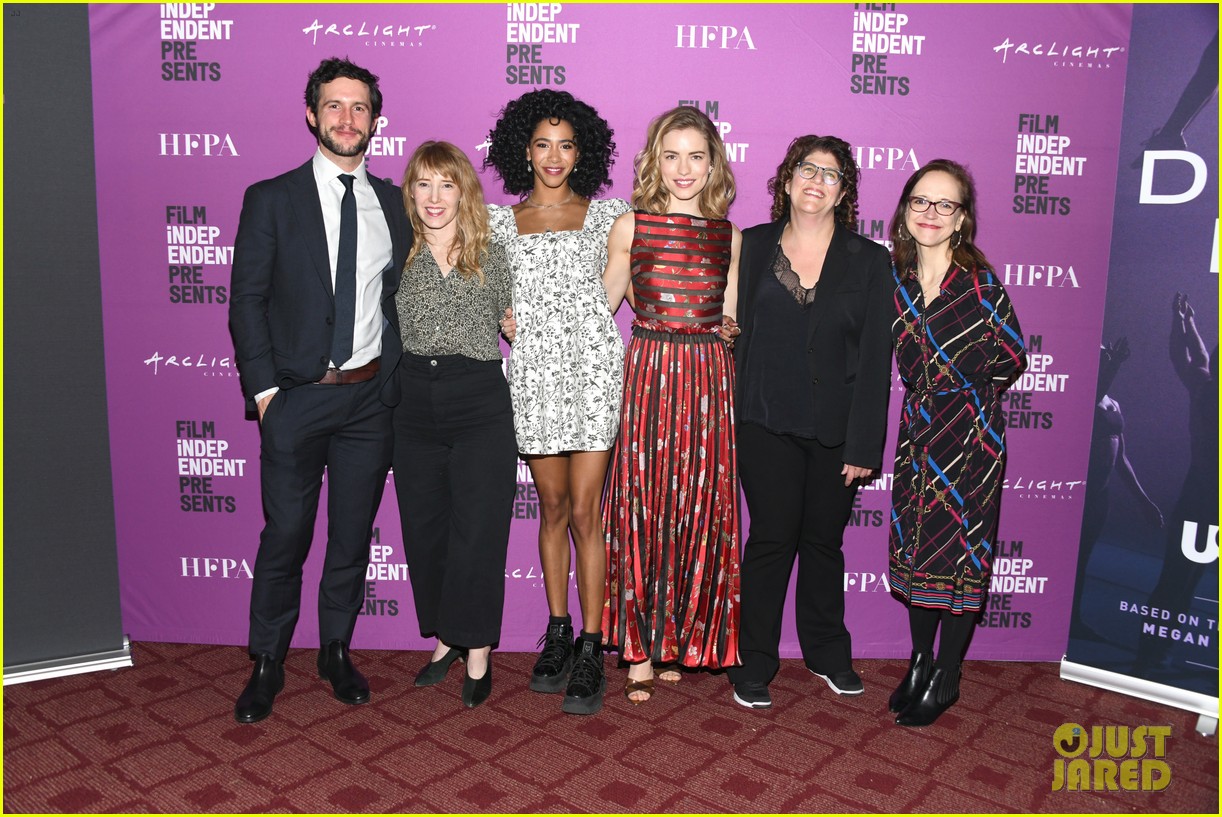 The Stars of USA's New Cheerleader Series 'Dare Me' Attend Premiere ...