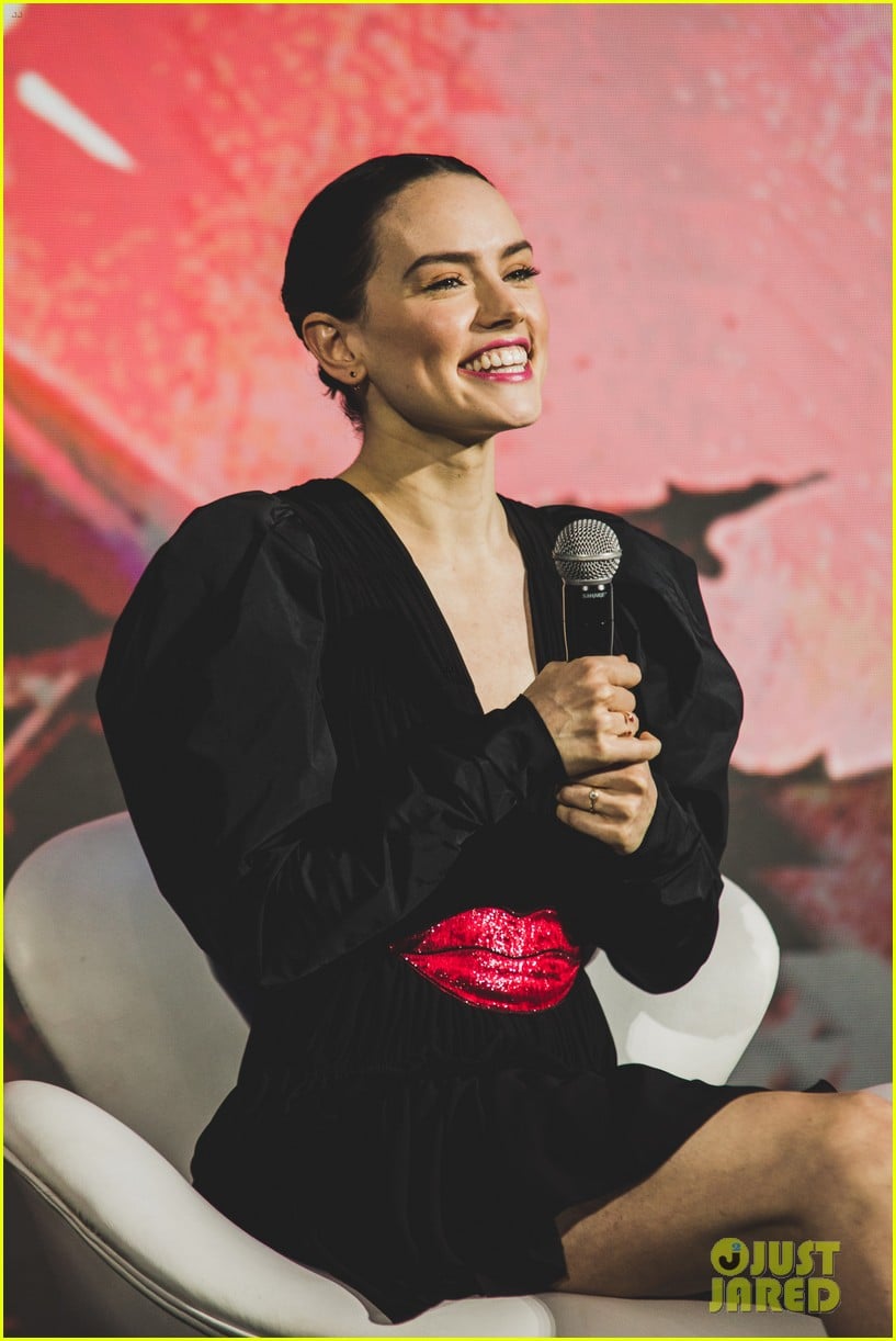 'Star Wars' Cast Promote 'The Rise of Skywalker' at Brazil Comic-Con ...