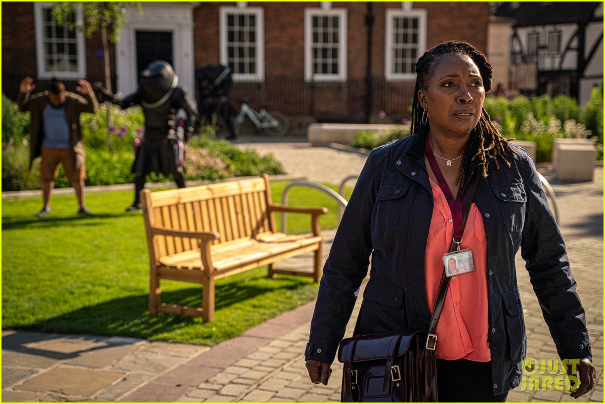 BBC Reveals Jo Martin Will Play 'Doctor Who's First Black Doctor: Photo ...