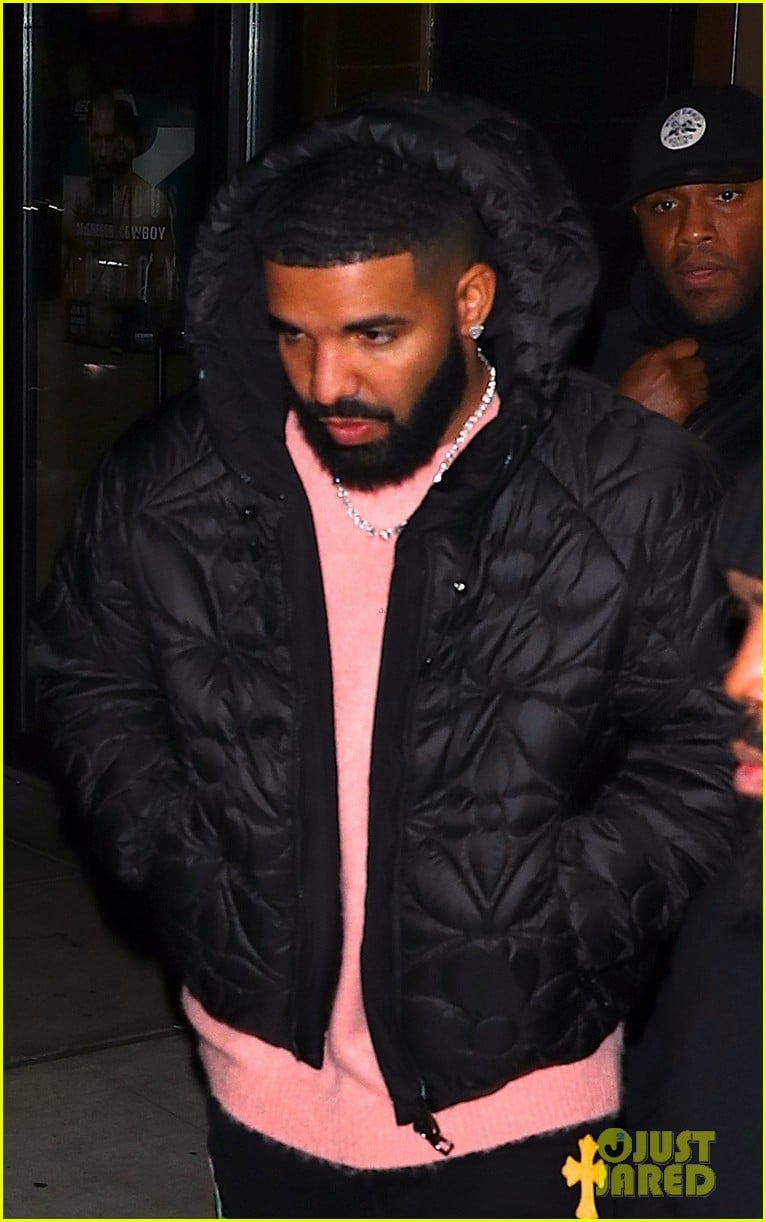 Drake Parties with Friends in New York City!: Photo 4417646 | Drake ...