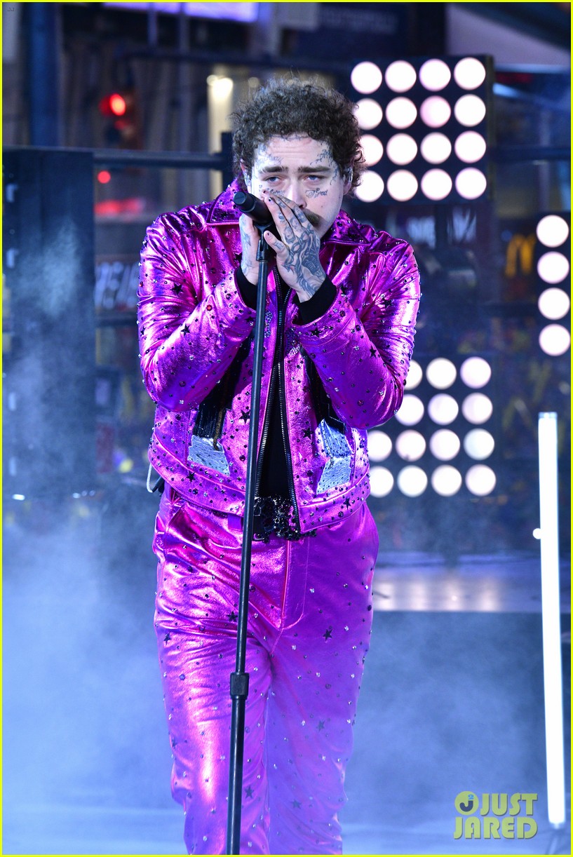 Post Malone Rings In 2020 in NYC With A Hug From BTS!: Photo 4407824 ...