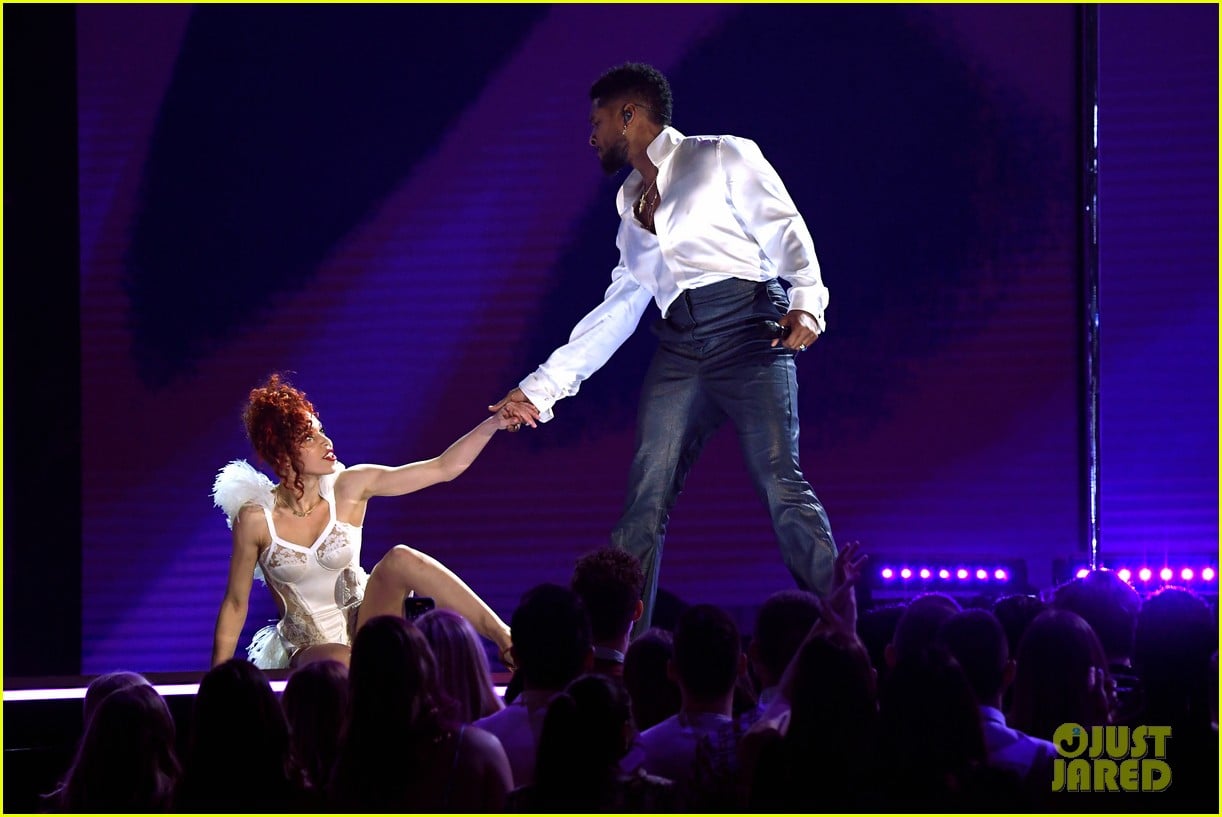 Usher, FKA twigs & Sheila E. Perform Tribute to Prince at Grammys 2020 ...