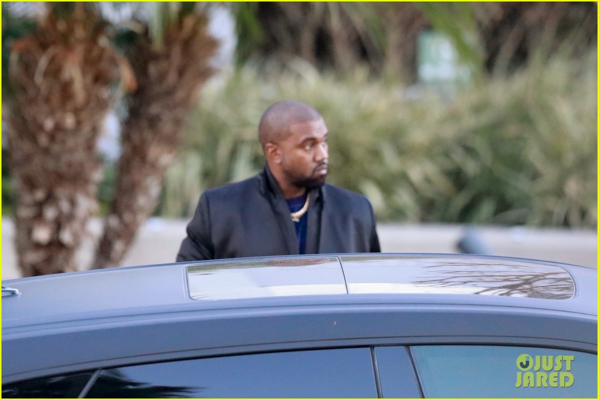Kanye West Wears Blazer & Clogs for Afternoon Meeting: Photo 4414602 ...
