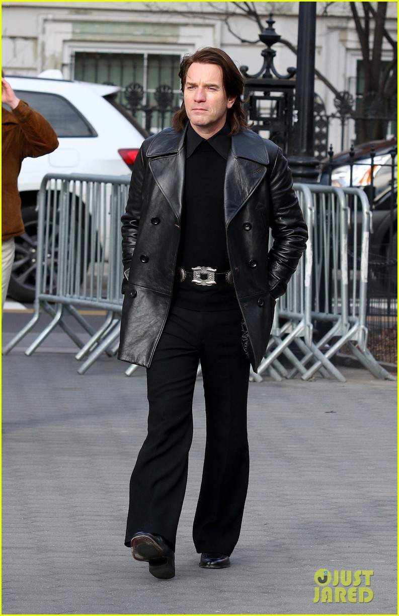 Ewan McGregor Transforms Into Designer Roy Halston Frowick While ...