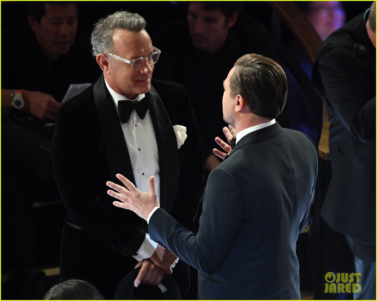 Tom Hanks Yells 'I Am Spartacus' To Honor Kirk Douglas at Oscars 2020: Photo 4434294 | Kirk ...