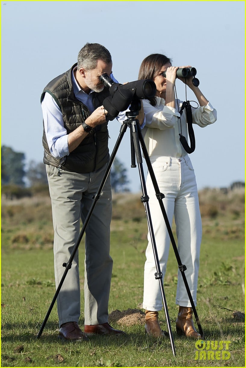 Spain's King Felipe & Queen Letizia Spotted Holding Hands During Trip ...