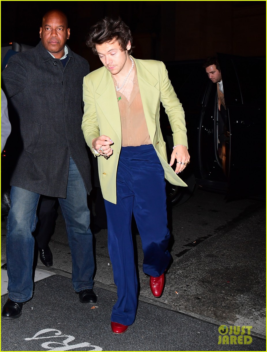 Harry Styles Parties Until the Early Morning at 'SNL' After Party in ...