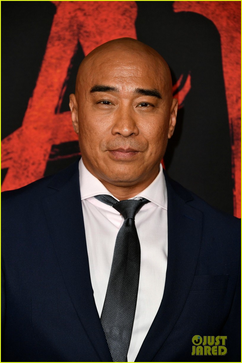 Donnie Yen, Jet Li, & More 'Mulan' Stars Step Out for L.A. Premiere ...