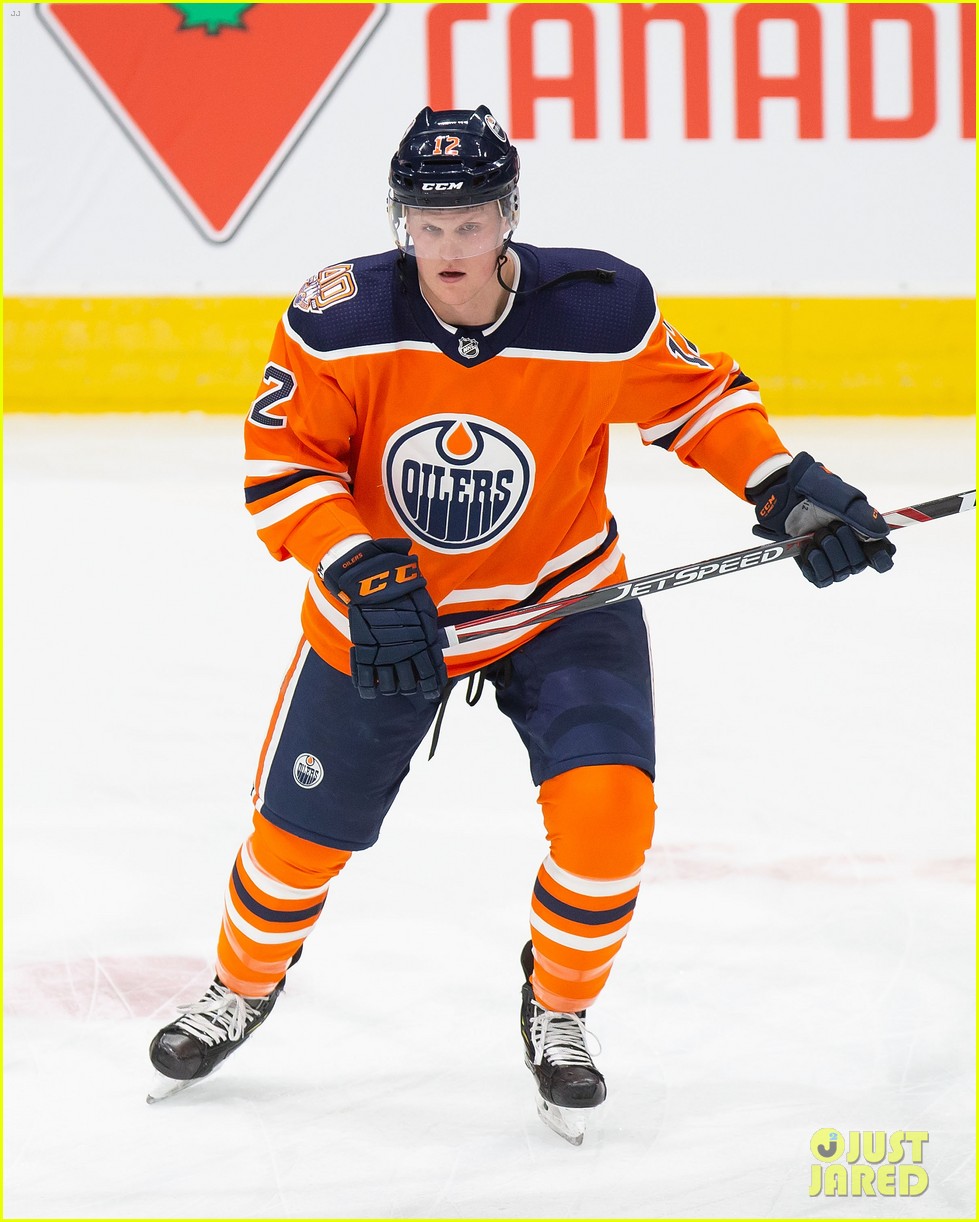 Colby Cave Dead - NHL Player Dies at 25: Photo 4453770 | RIP Photos ...