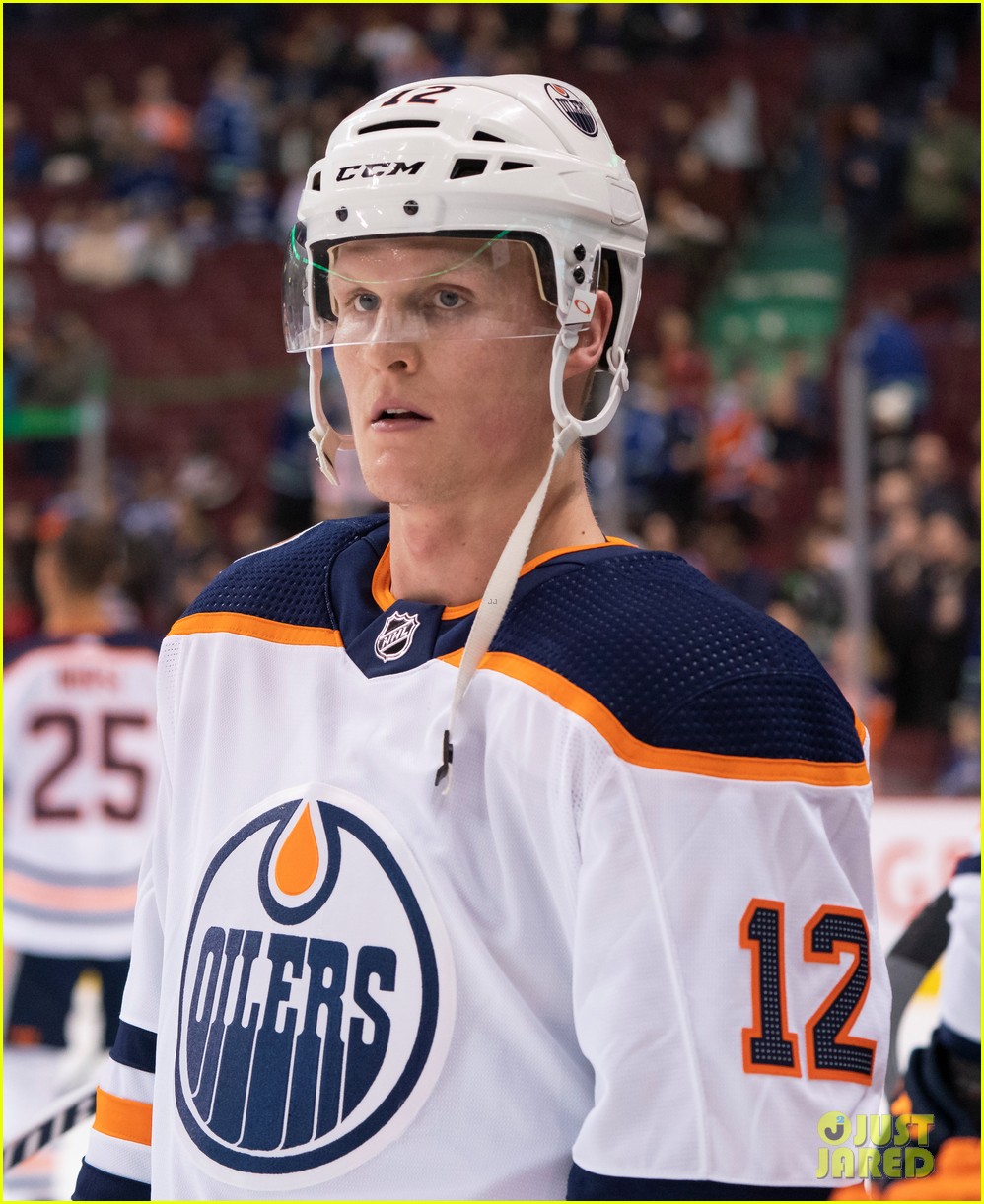 Colby Cave Dead - NHL Player Dies at 25: Photo 4453771 | RIP Photos ...
