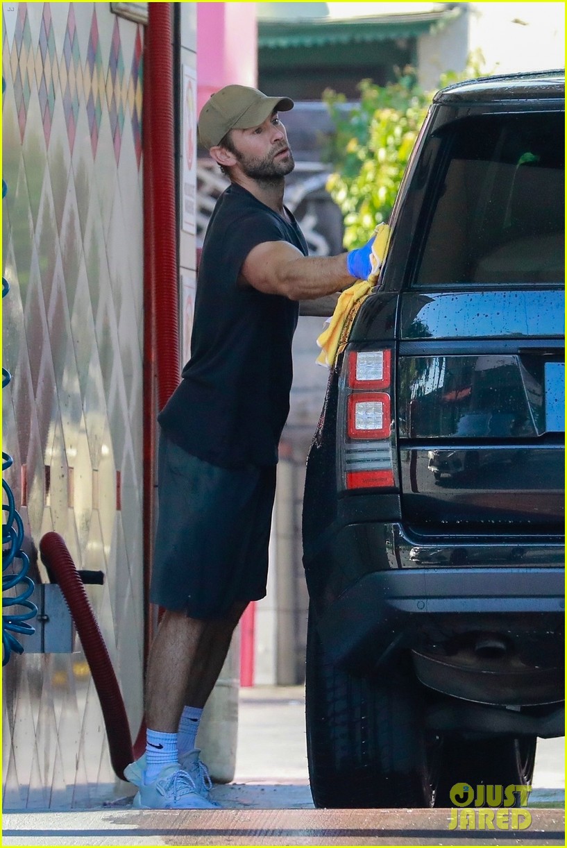 Chace Crawford Went to a DIY Car Wash & Put His Bulging Biceps on ...
