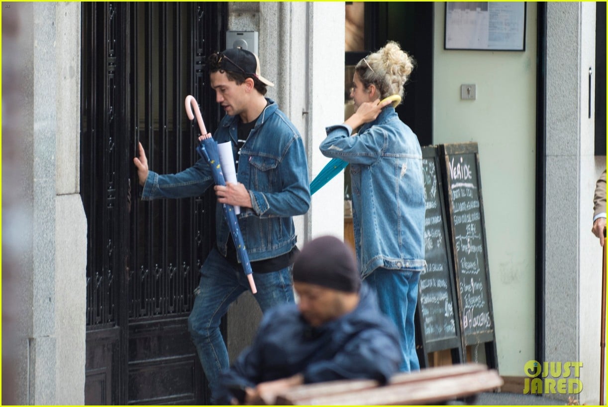 Money Heist's Jaime Lorente & Maria Pedraza Wear Matching Denim Jackets in Throwback Pictures ...