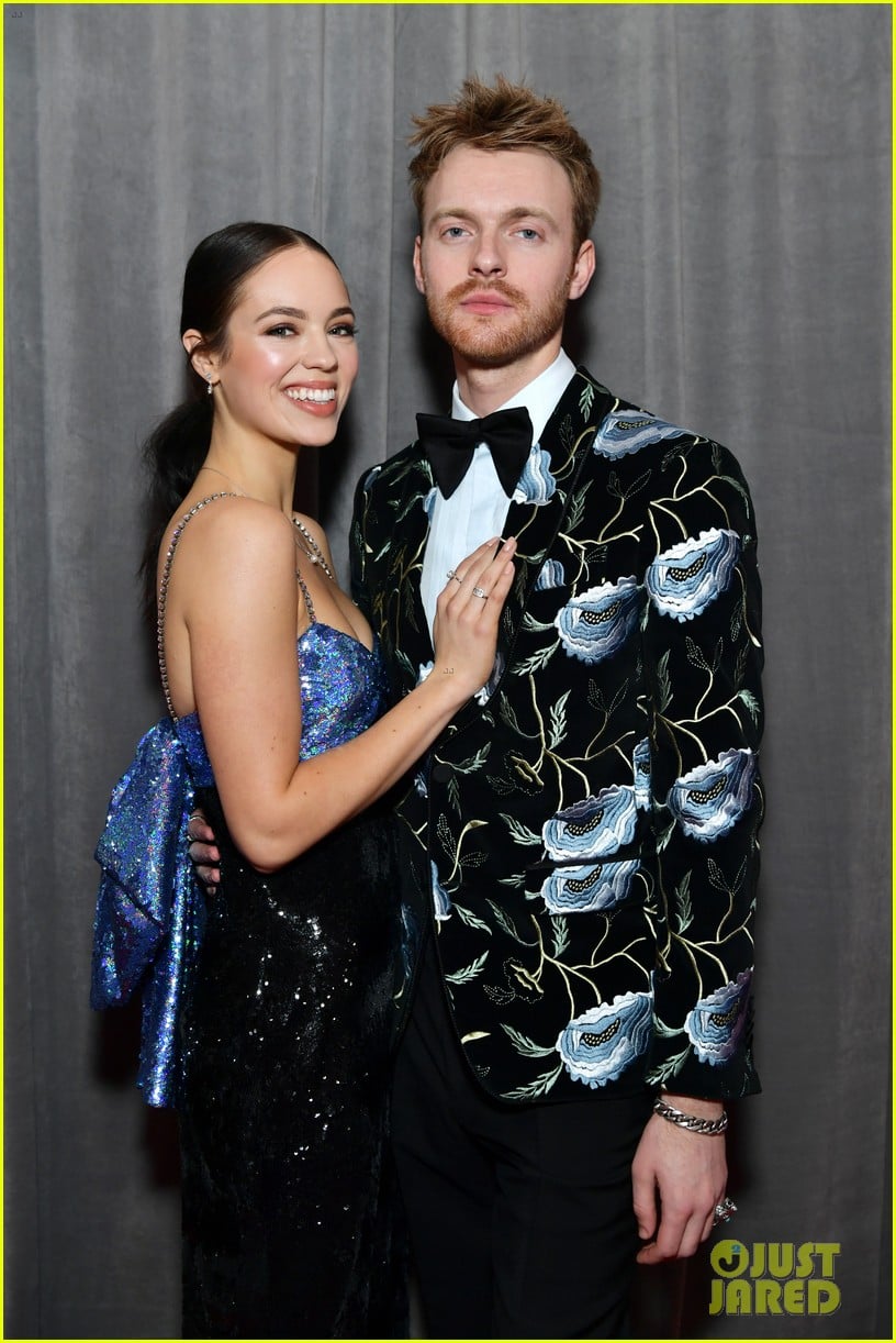 Finneas Reveals If He Plans On Proposing to Girlfriend Claudia Sulewski ...