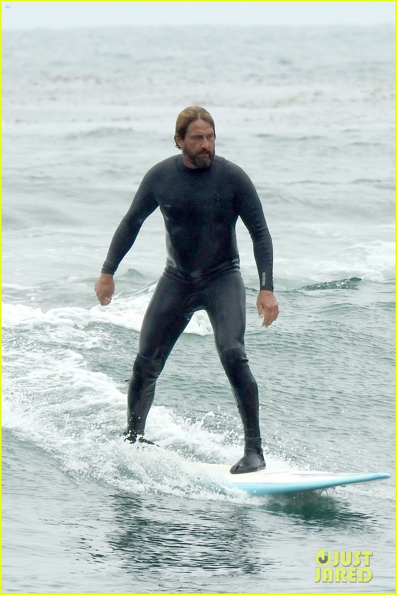 Gerard Butler Puts On His Skintight Wetsuit for a Day of Surfing: Photo ...