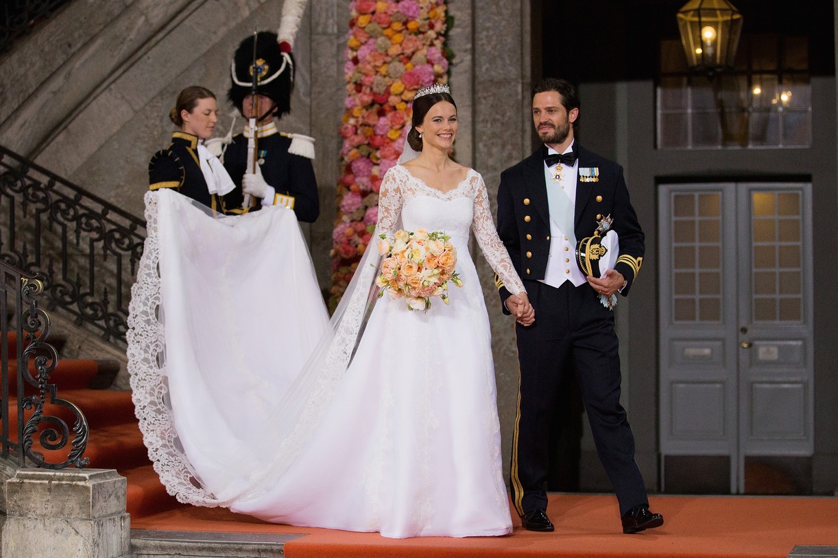 Sweden's Prince Carl Philip & Princess Sofia Celebrate 5th Wedding Anniversary With Never Before ...