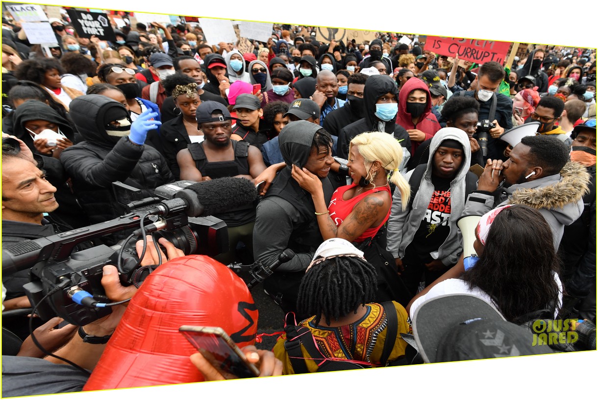 Star Wars & Mark Hamill Support John Boyega After He Gives Passionate ...